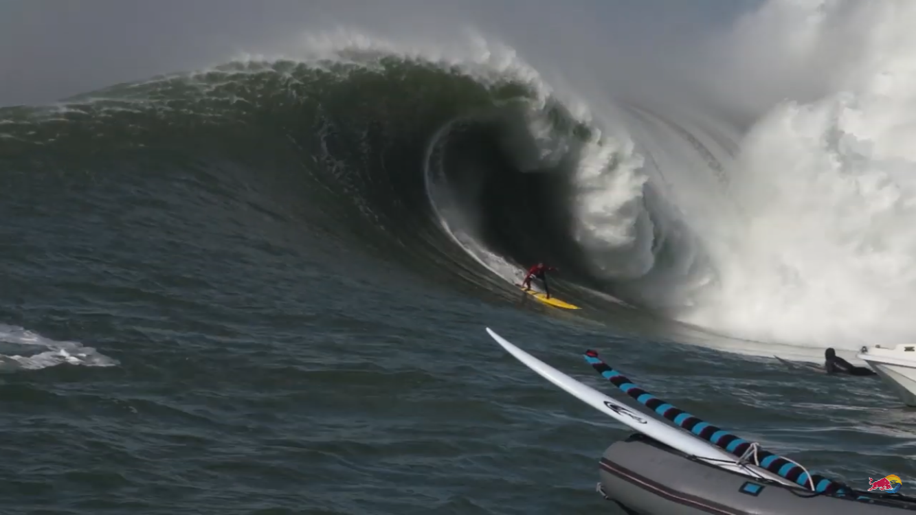 Pendant que Ghost Tree disparaissait, Mavericks brillait - Surf Session