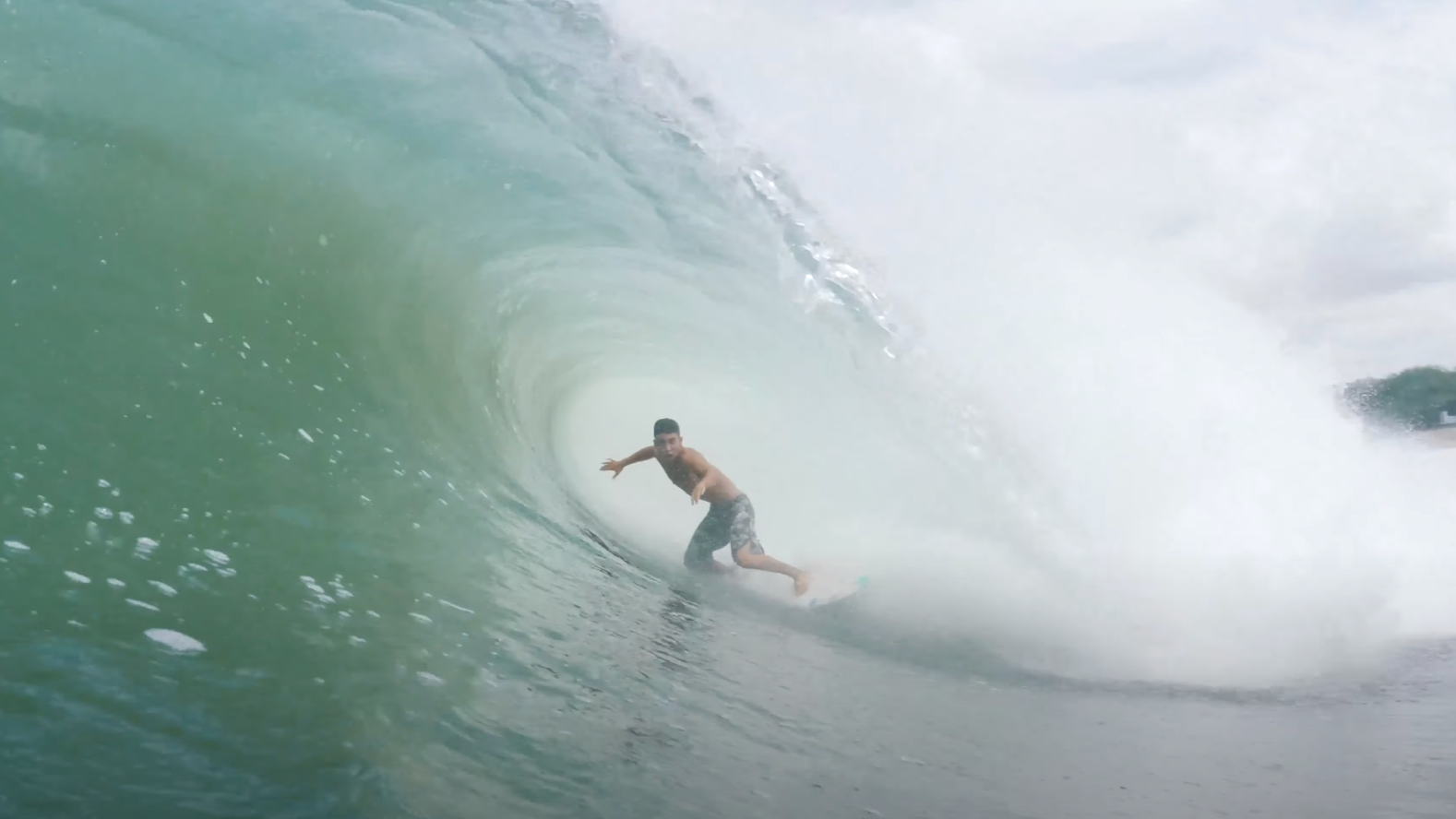 Le swell de Teahupo'o a bien touché le Nicaragua ! - Surf Session