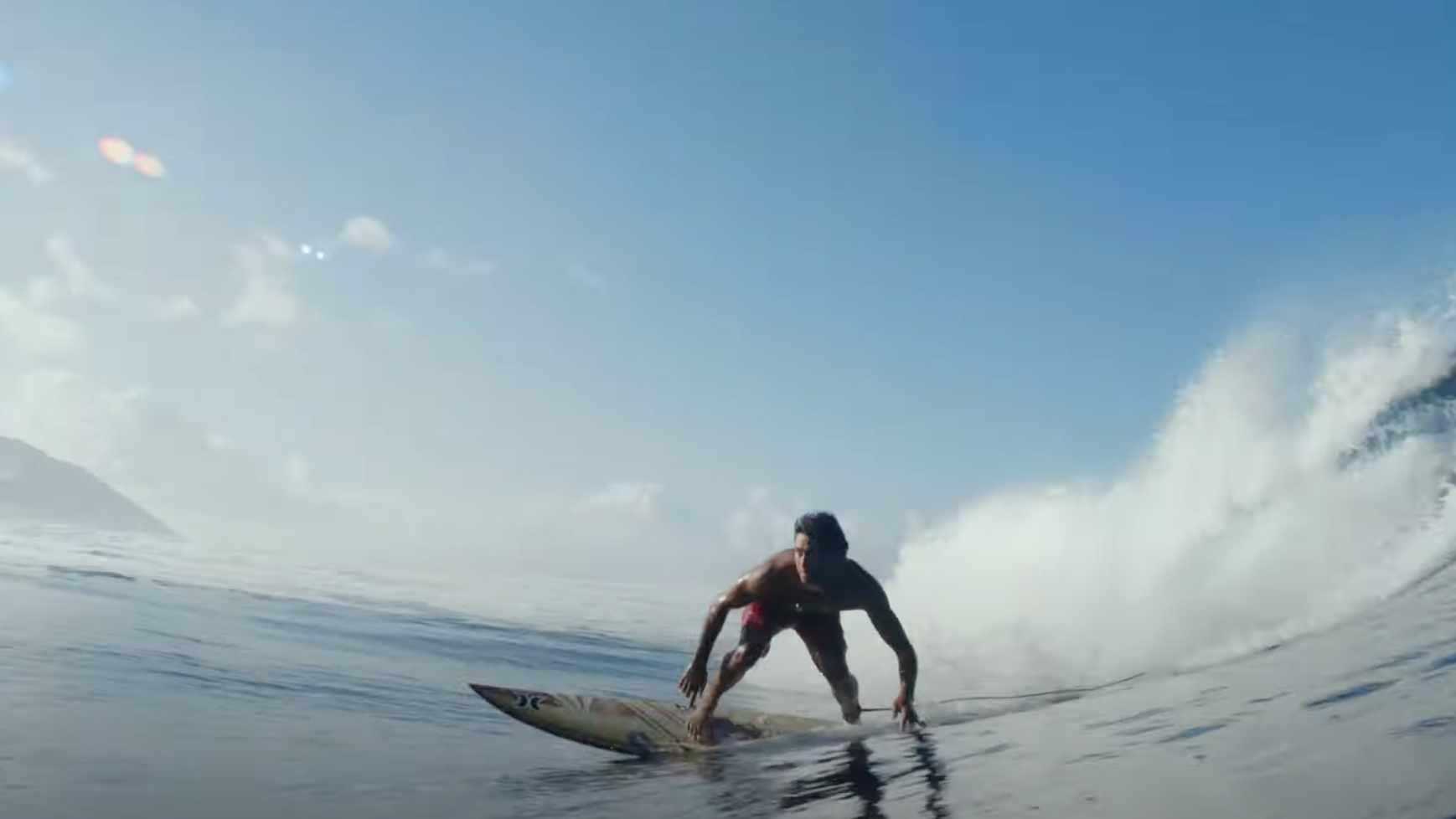 Matahi Drollet, Tahiti, et sa connexion avec Teahupo'o - Surf Session