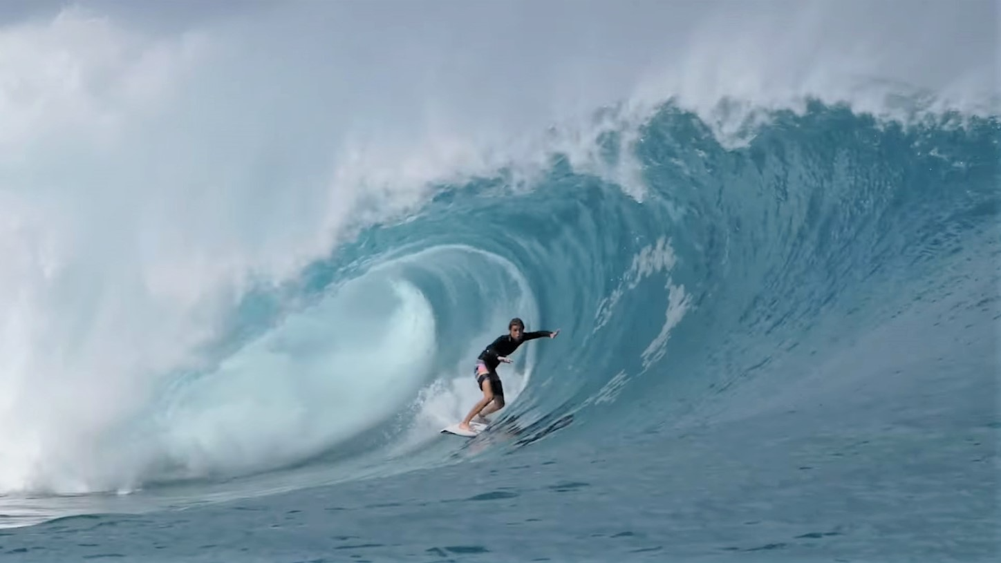 Sam Piter fait la tournée des meilleurs spots d'Indo - Surf Session