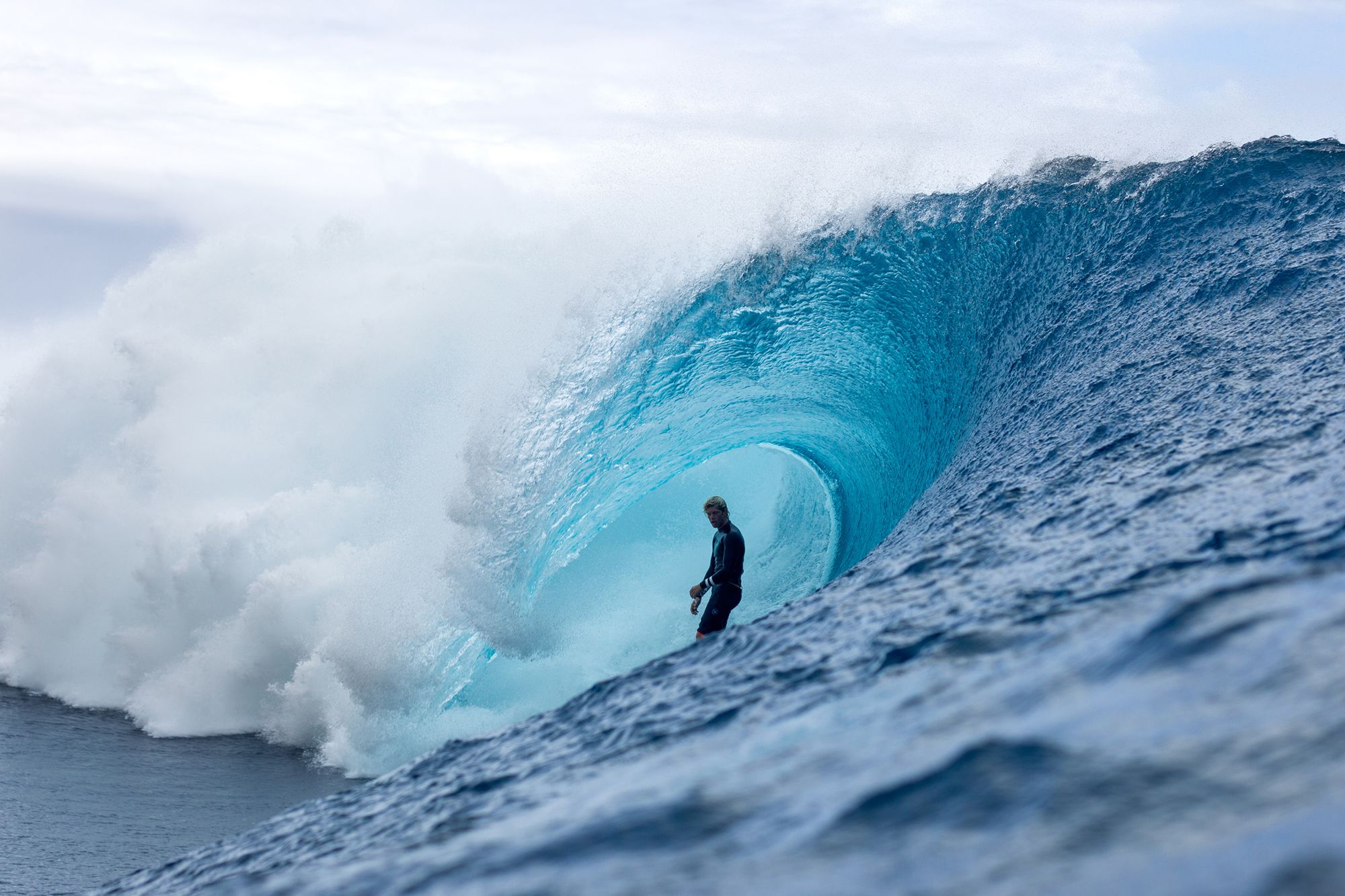 View From A Blue Moon par John John Florence - Surf Session