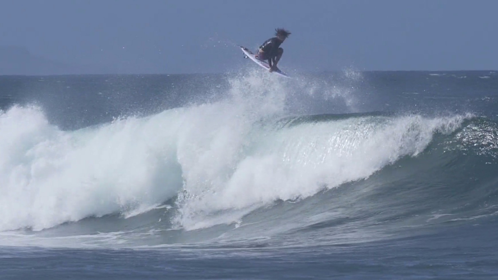 Un aerial incroyable signé Matt Meola - Surf Session