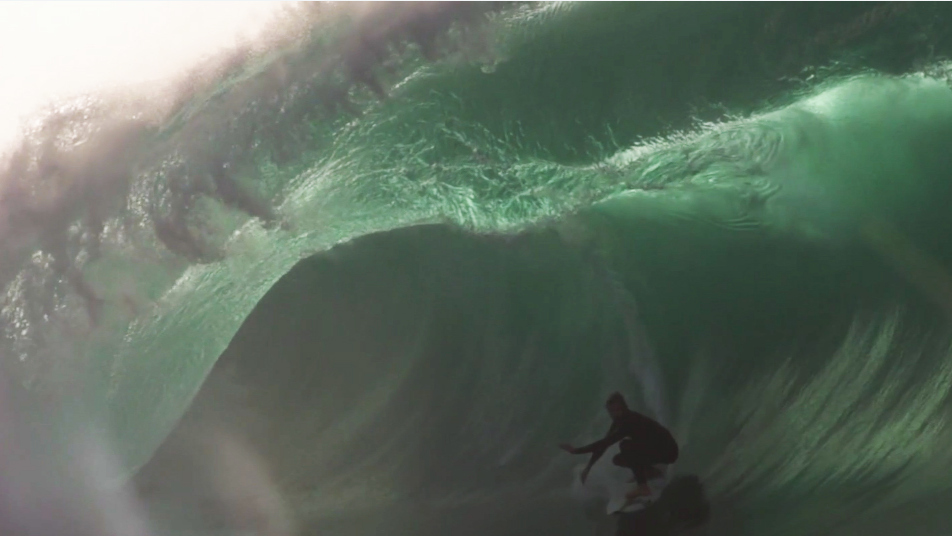 Slabs : Scott Dennis au coeur des monstres - Surf Session Magazine
