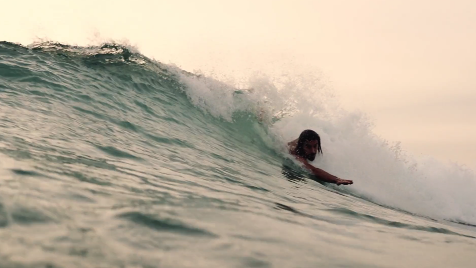 Sri Lanka : le dauphin Dave Rastovich - Surf Session