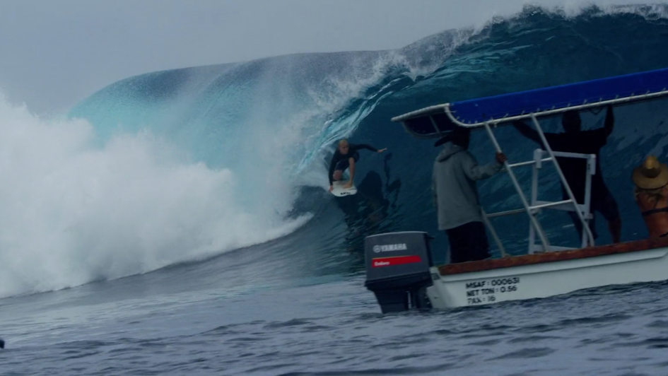 Russell Bierke de retour à Cloudbreak - Surf Session