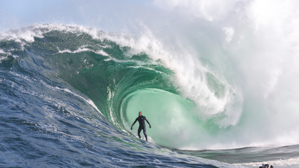 Officiel : le Red Bull Cape Fear lancé lundi à Shipsterns ! - Surf Session