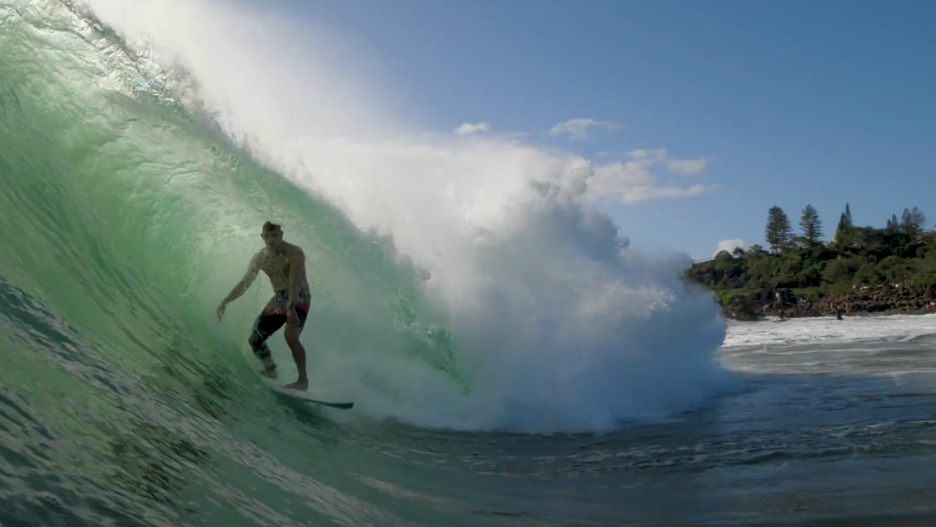 Snapper Rocks : Mick Fanning fait son retour à l'eau ! - Surf Session