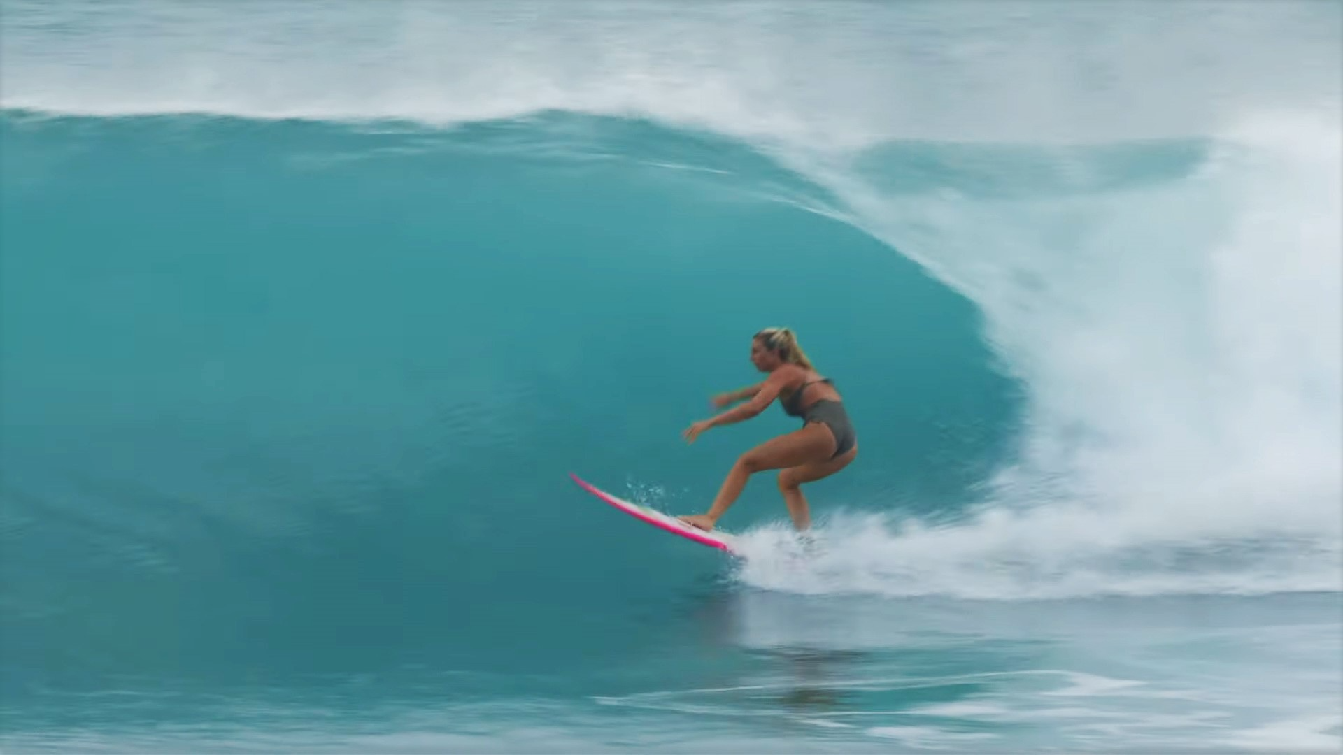 Sage Erickson s'encanaille au Mexique - Surf Session