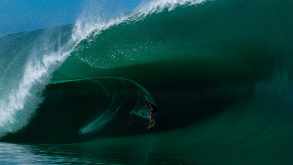Teahupo'o : le tout premier Vlog d'Eimeo Czermak - Surf Session
