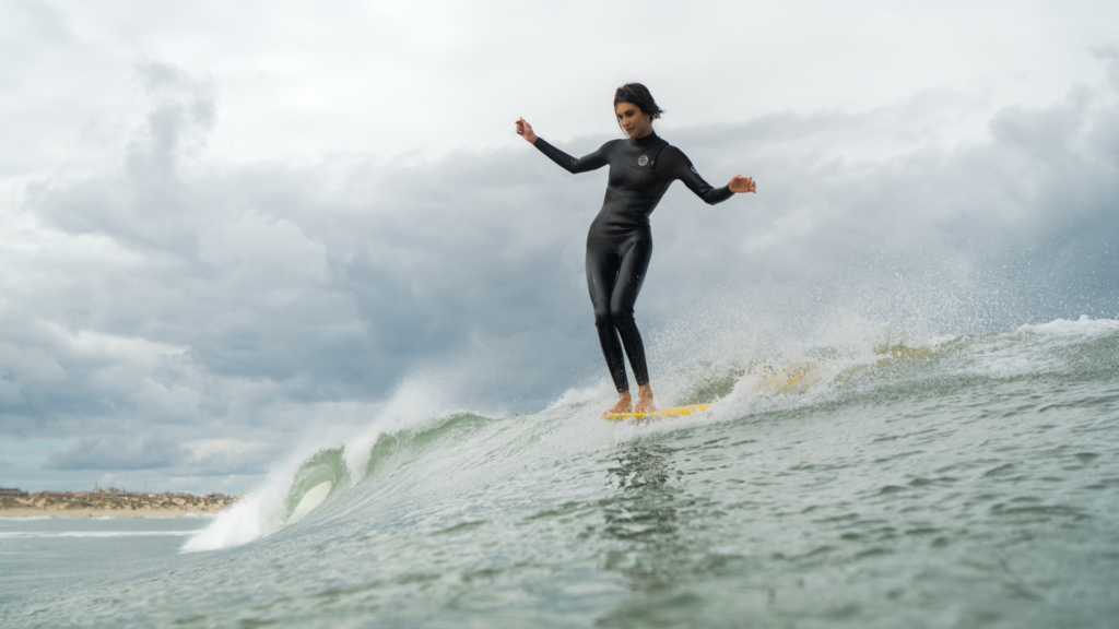 Victoria Vergara signe chez Rip Curl - Surf Session