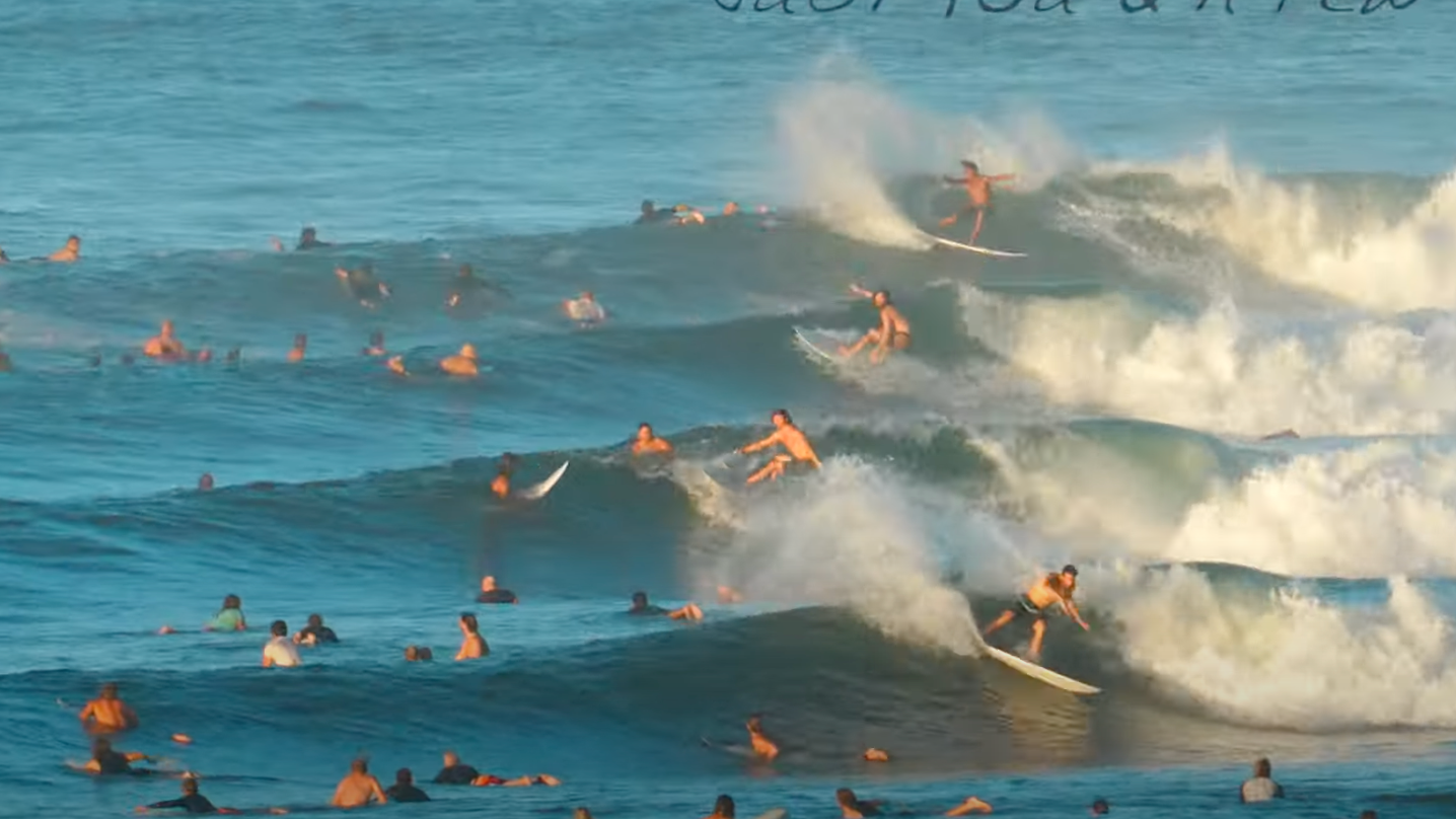 Du côté de Superbank, la définition du surf entre potes... - Surf Session