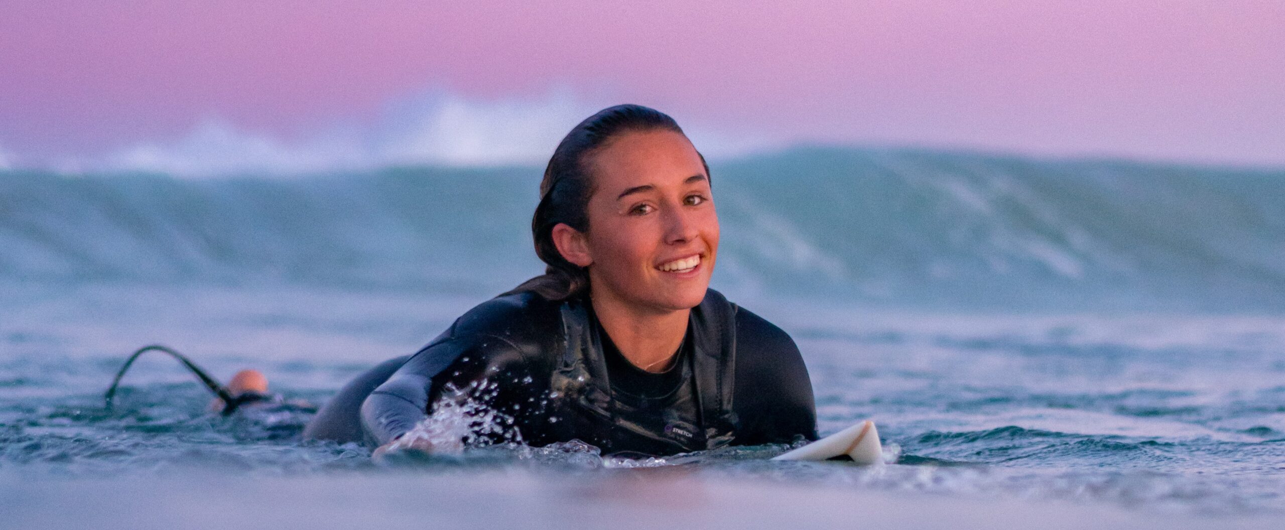 Zoé Jaeckin, 17 ans, entre carrière pro et études - Surf Session