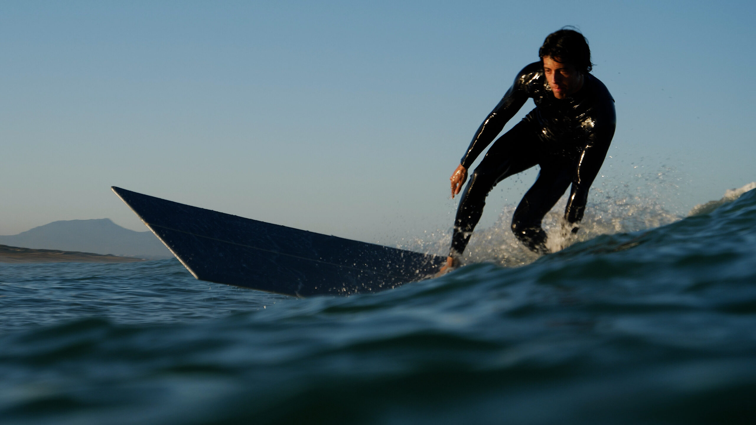 Perfect Designs, des planches de surf au shape esthétique et artistique ...