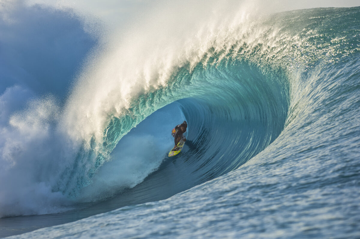Entretien avec le photographe Tim McKenna, expert à Teahupo'o - Surf Session Magazine