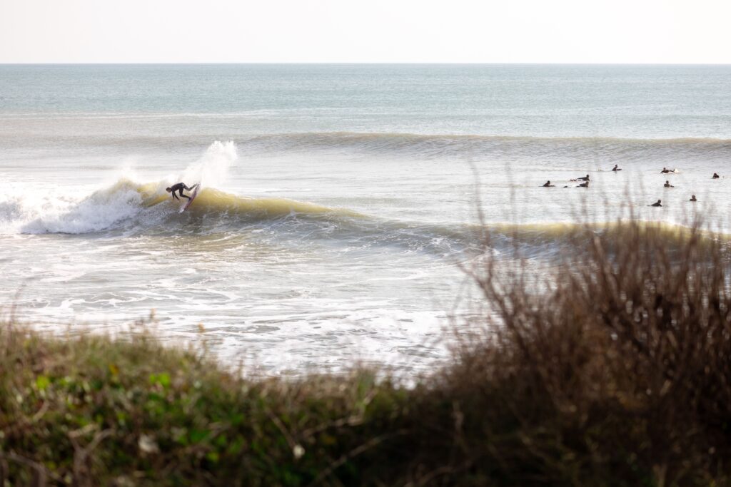 Découvrez le Pays de Saint-Gilles-Croix-de-Vie : surfer et se ...