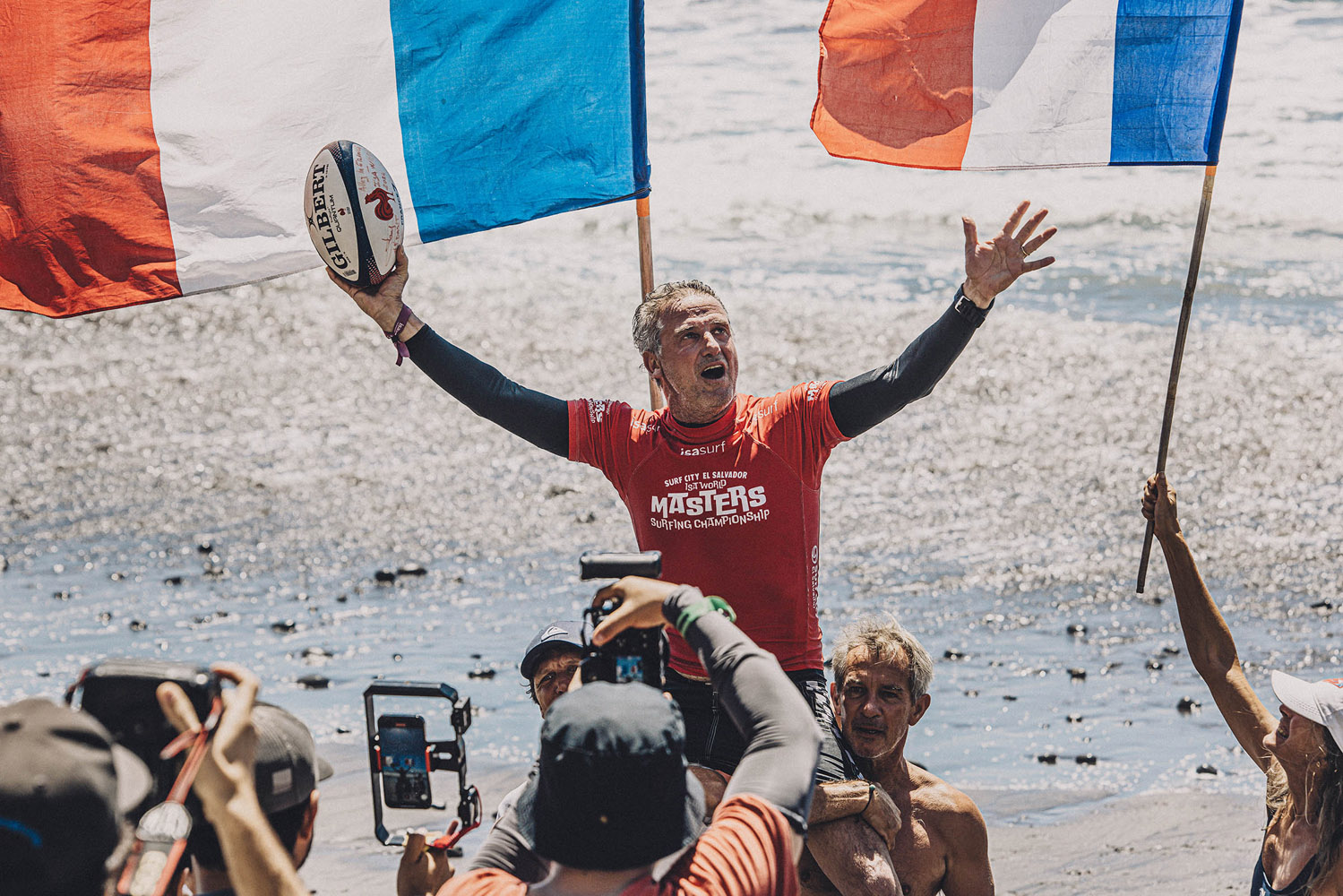 Eric Graciet sacré champion du monde Masters - Surf Session