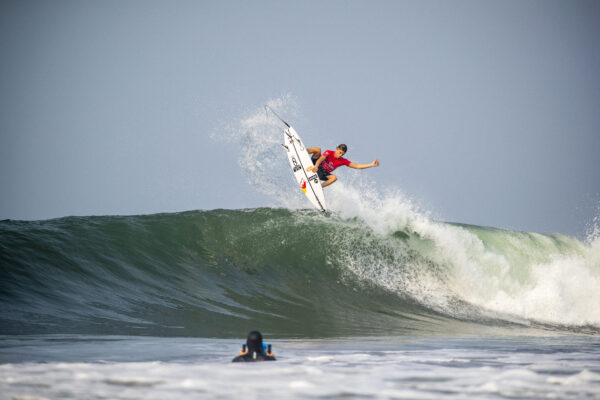 Lukas Skinner et Eden Walla remportent la finale internationale du ...