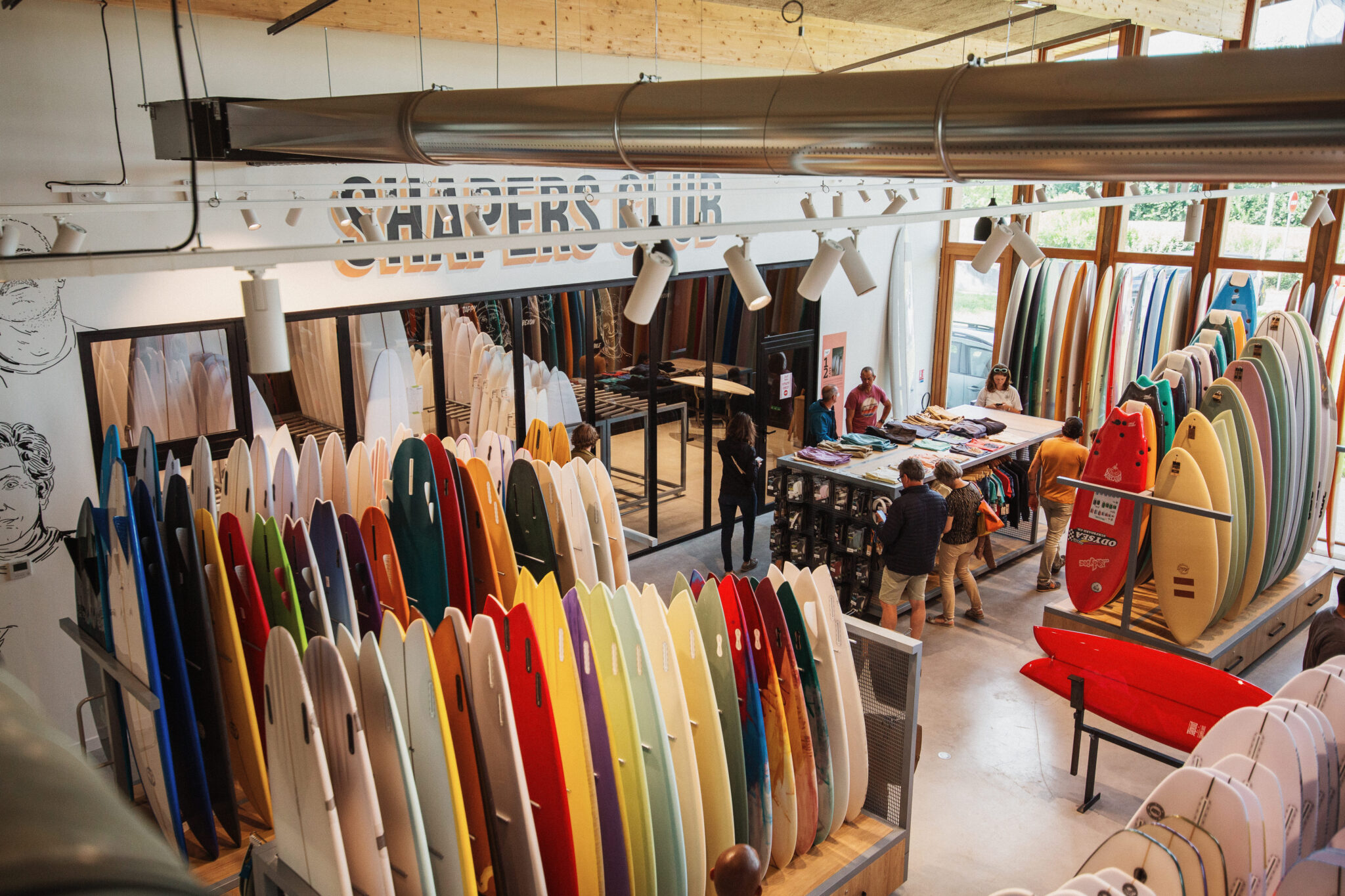 Découvrez le Shapers Club House, un lieu de shape unique en France ...